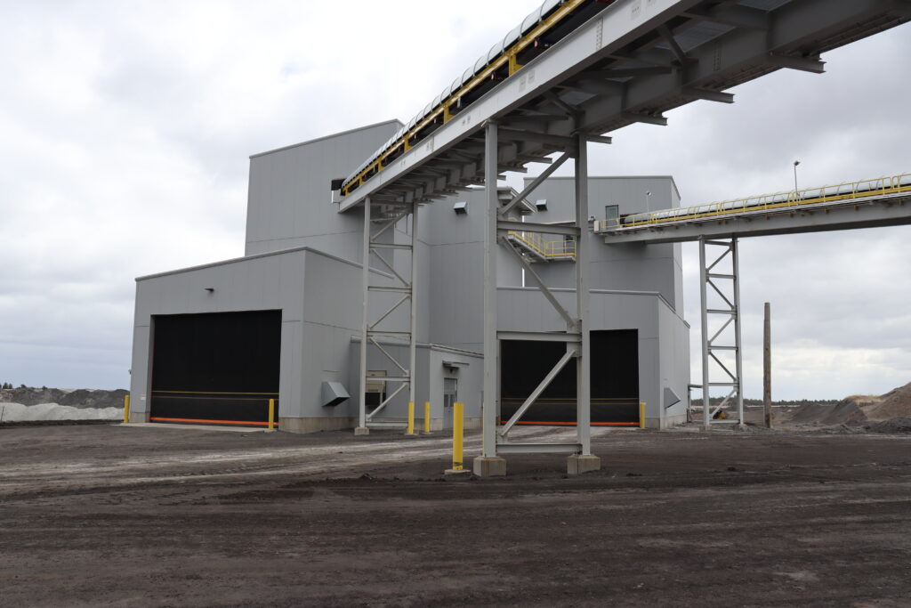 Dewatering & Load Out Facility Build | Loenbro